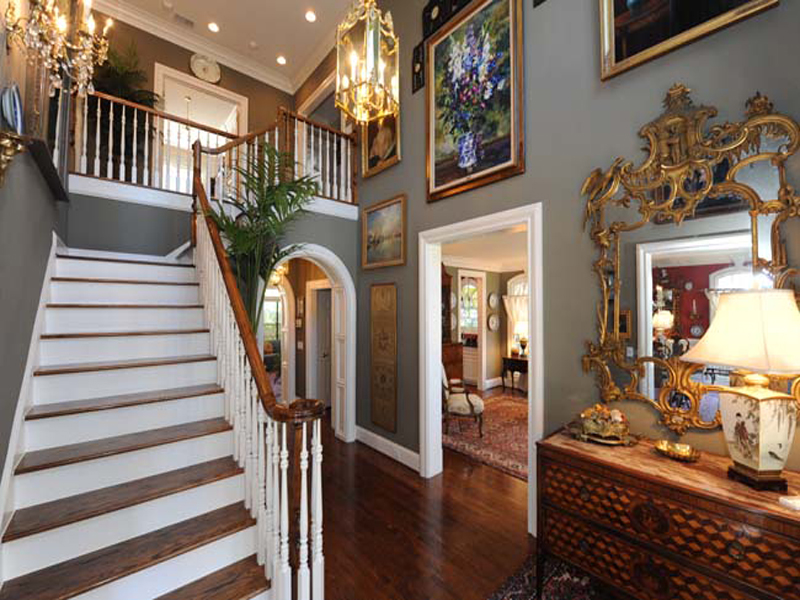 Featured Home: Elegant, Close-in Vinings Cluster Home (PREVIOUSLY ...