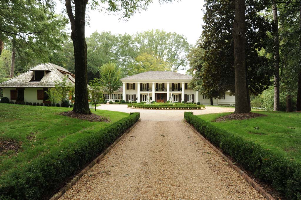 Featured Home: Buckhead Estate Offers Country Club Living (Previously ...