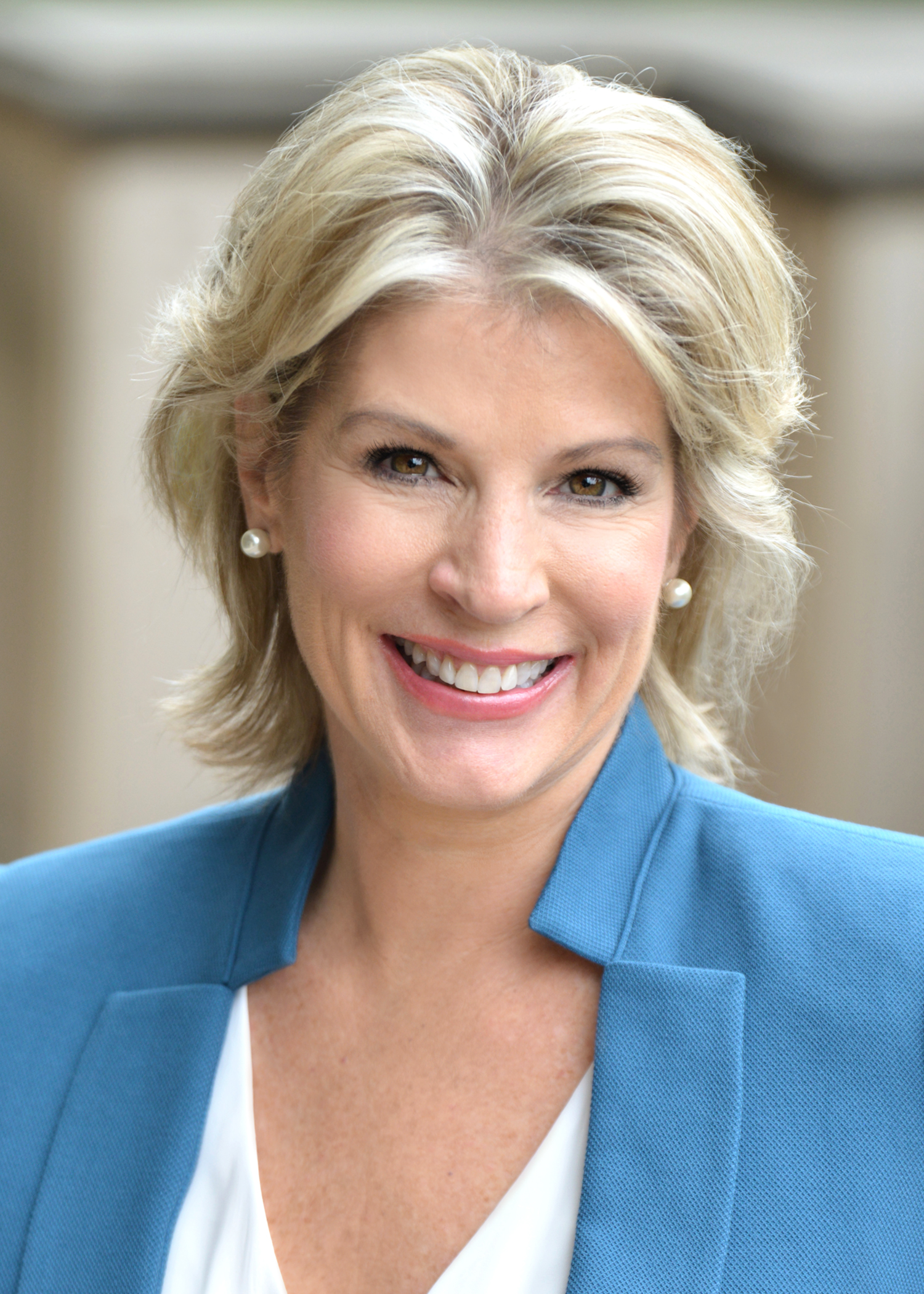 Welcome Laurie Edwards to the Cobb Office | Atlanta Real Estate Blog