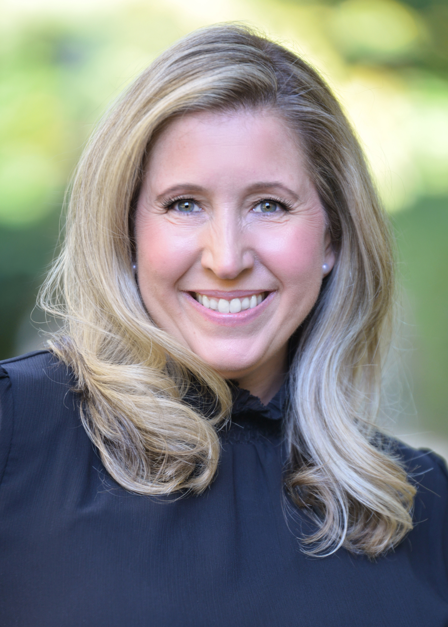 Meet Jeni Thomson in our North Atlanta Office | Atlanta Real Estate Blog